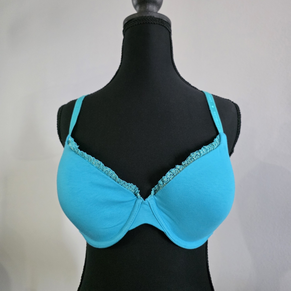 Euc Victoria's Secret Lined Demi Bra - Size 38c - Gem